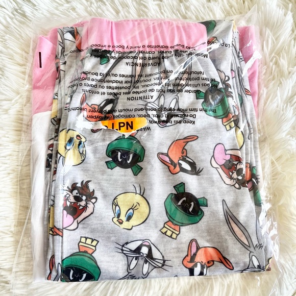 Warner Bros. | Pajamas | Looney Tunes Girls Pink White Long Sleeved ...